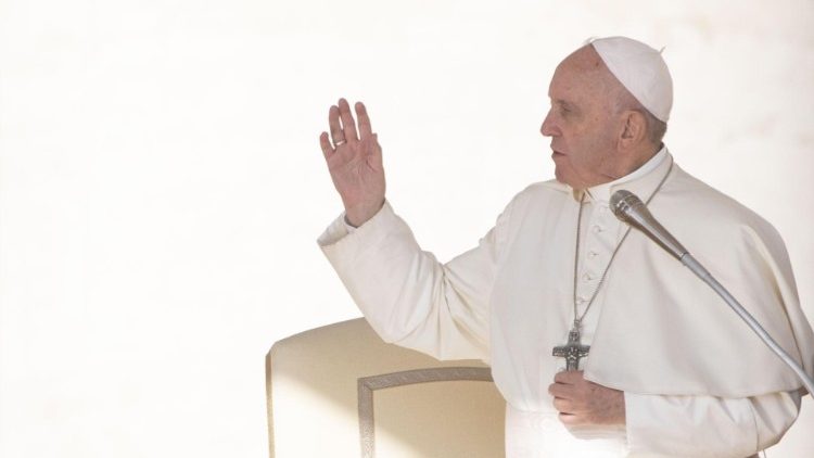 Pope at Audience: Church must always be open, expansive, welcoming ...